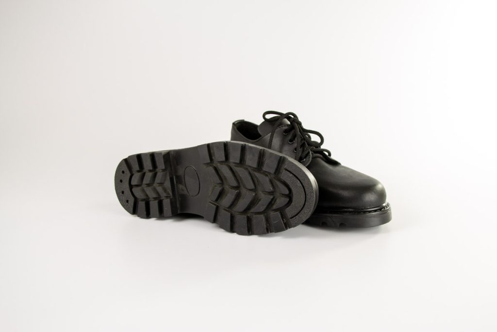 Five Star - Tarzan Shoes